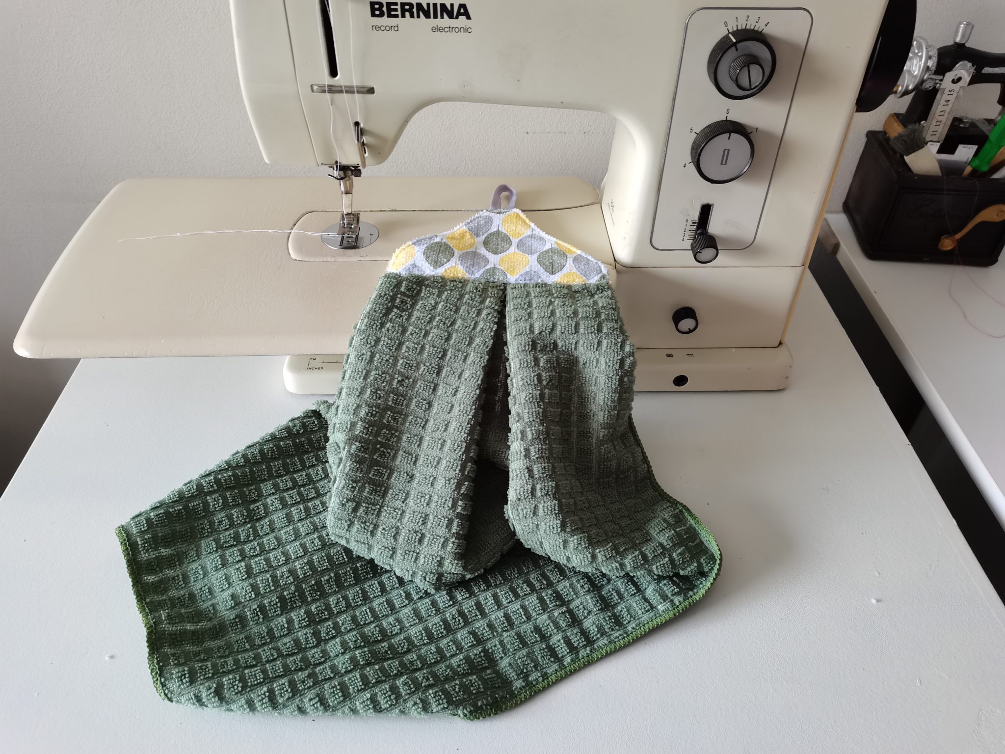 Die vadoek hanger pdf patroon en video aanwysings.